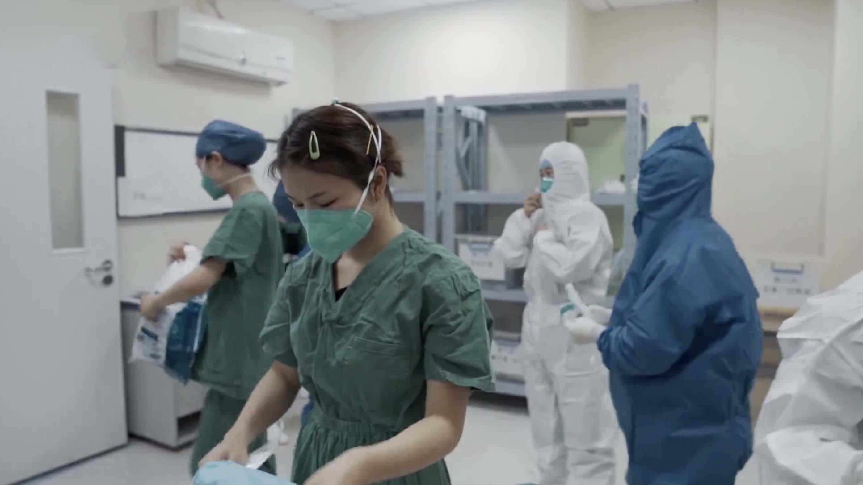 Wuhan face: Stories from inside a special quarantine ward in Wuhan ...