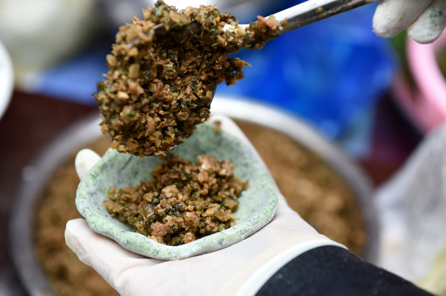 Qingming rice cakes made to welcome festival-China Story